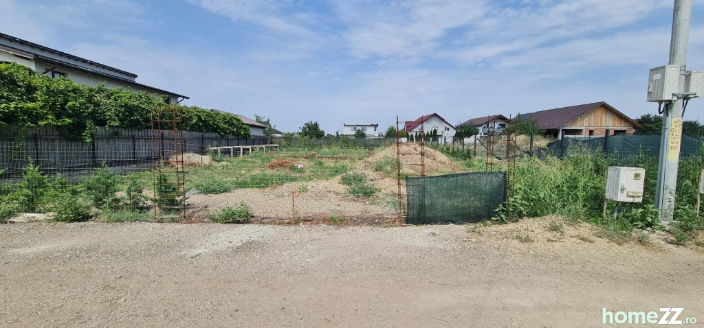 Teren intravilan, 600 mp - Vanatori, zona usaor accesibila in Vanatori