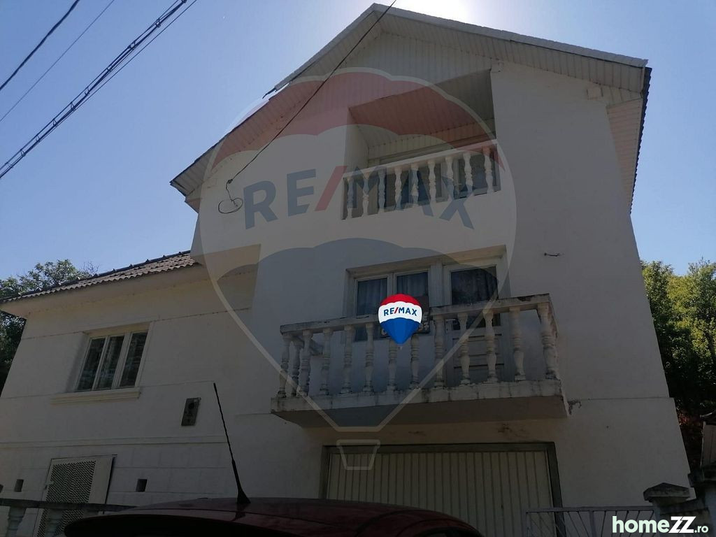 Casă si teren de vânzare in SEINI in Seini