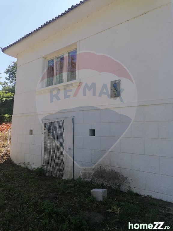 Casă si teren de vânzare in SEINI in Seini
